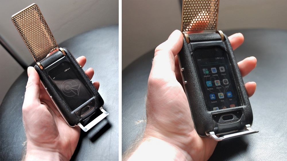 Star Trek Communicator Smartphone - Ed Zephyr